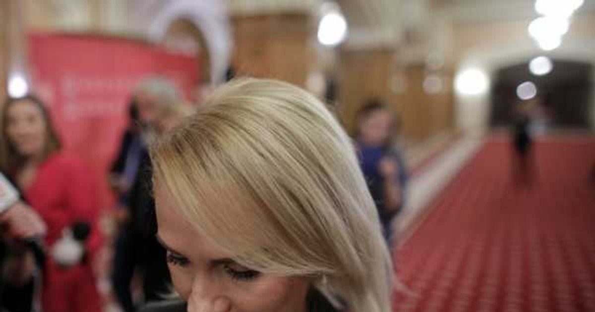 Gabriela Firea, despre sârma de 4 centimetri descoperită în colonul său ...