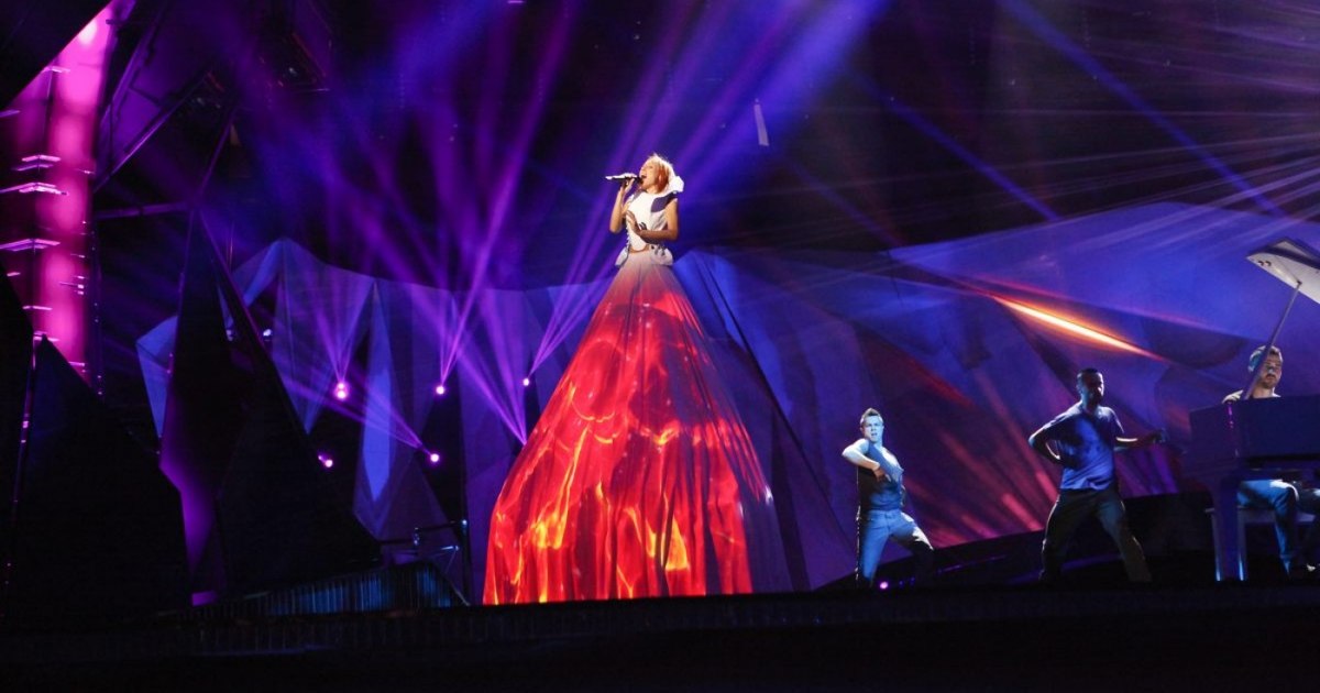 GALERIE FOTO Aliona Moon a surprins cu noua ţinută la prima repetiţie ...