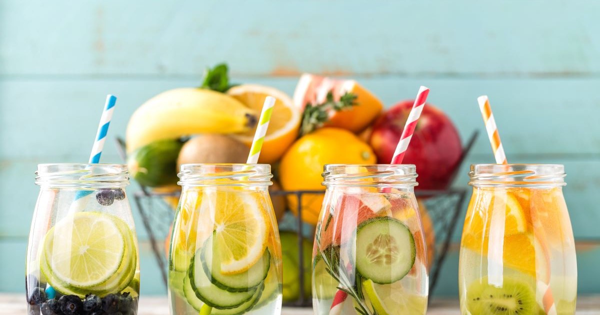 Ce este apa infuzată și cum o prepari. Beneficiile unei băuturi simple ...