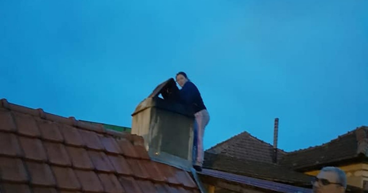 Cum a procedat plt. maj. Daniela Sîrbu să stingă incendiul la casa ...