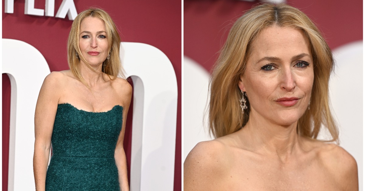 Gillian Anderson, apariție de senzație la 55 de ani, într-o superbă ...