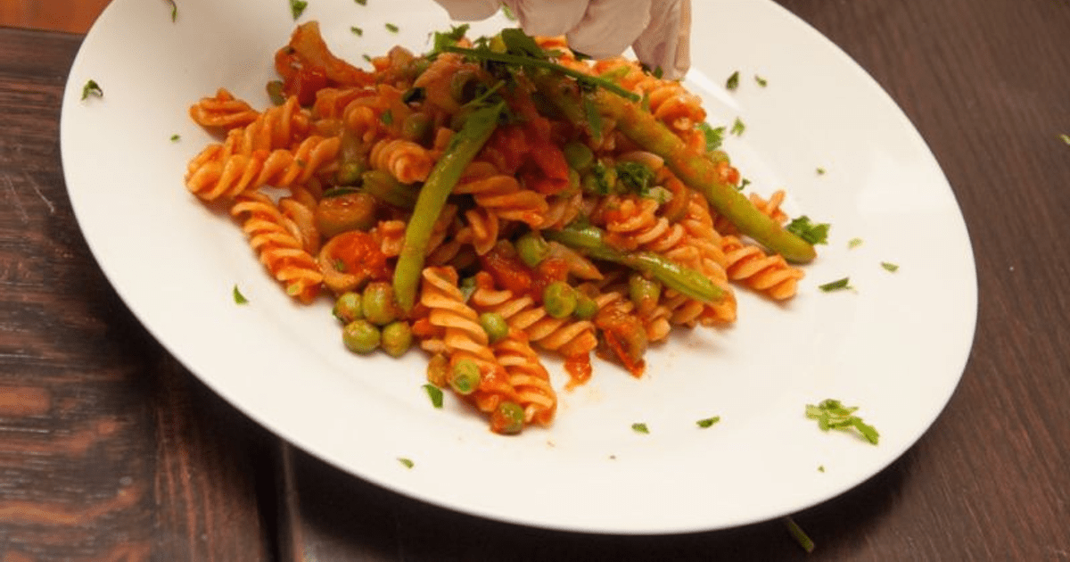 Paste integrale cu legume