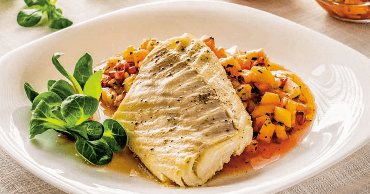 File de cod cu salsa de fructe