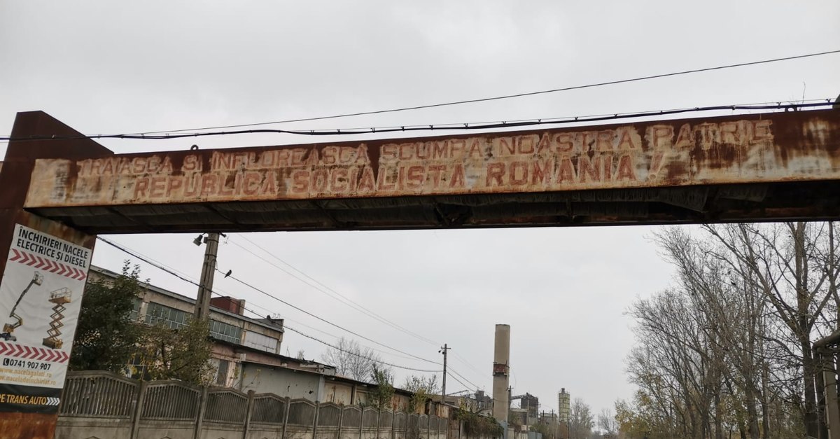 «Trăiască scumpa noastră patrie, Republica Socialistă România ...