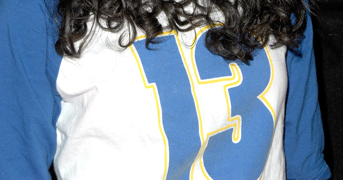 O recunoşti? Acum e una dintre cele mai tari artiste de peste Ocean