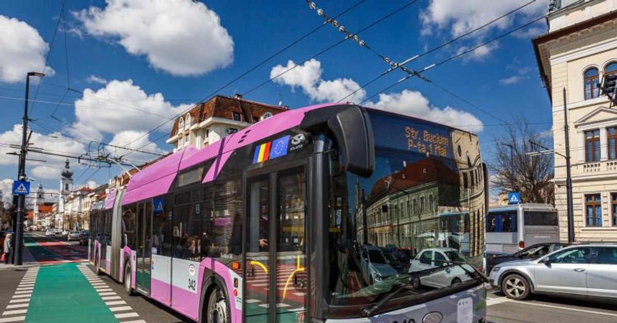 Două linii de troleibuz care fac legătura cu Aeroportul Cluj, suspendate pentru o perioadă ...