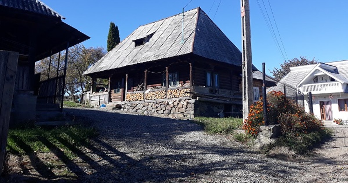 Case tradiționale foarte vechi vor fi restaurate pe banii statului și ...