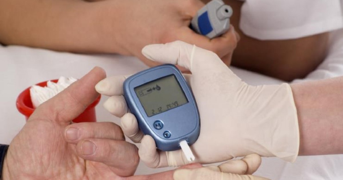 Piciorul diabetic nu înseamnă neapărat amputare! Iată cum poate fi ...