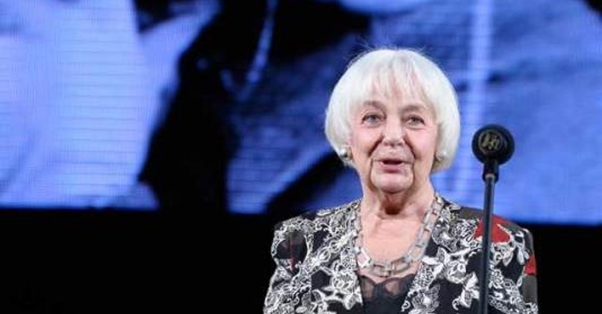 Actrița Sanda Toma împlinește 85 de ani. La mulți ani, distinsă doamnă!