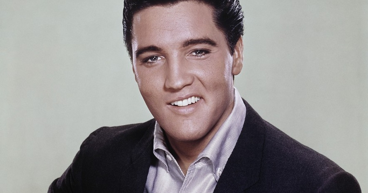 Elvis Presley a refuzat-o pe Regină